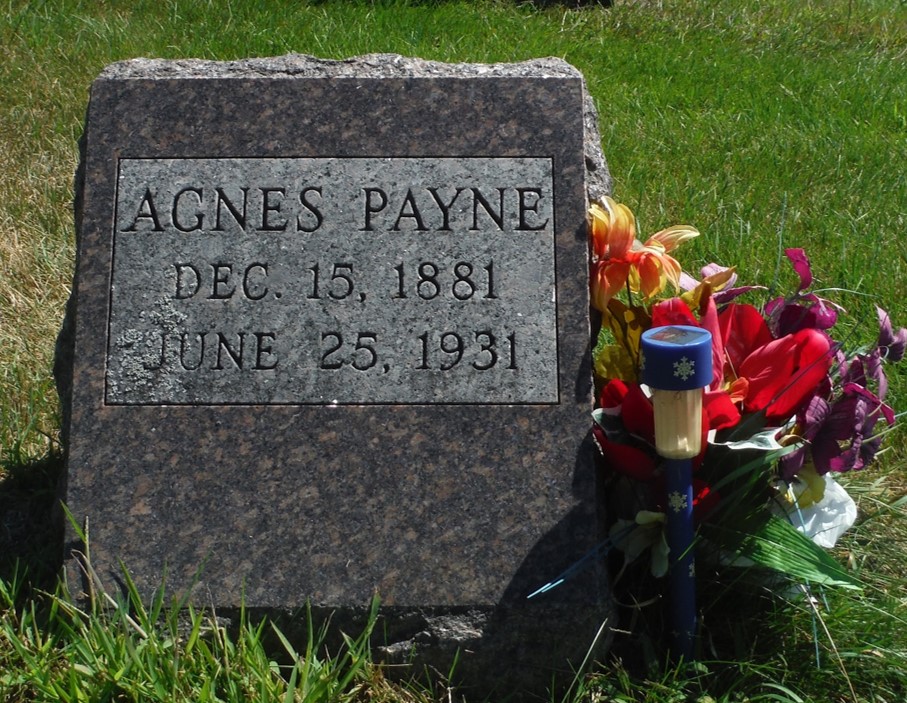 [gravesite]